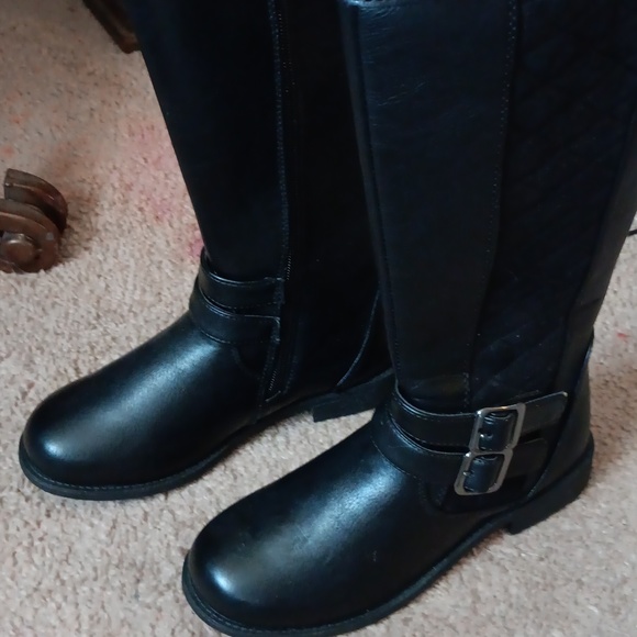 Rachel Shoes | Shoes | Girls Black Boots Fake Leather But Doesnt Look ...